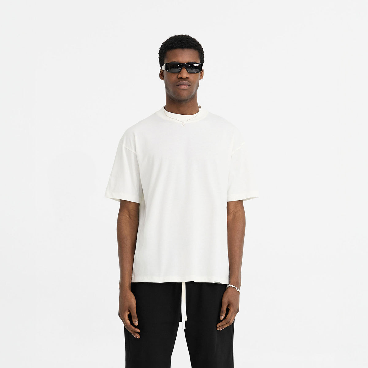Initial Oversized T-Shirt - Flat White | REPRESENT CLO
