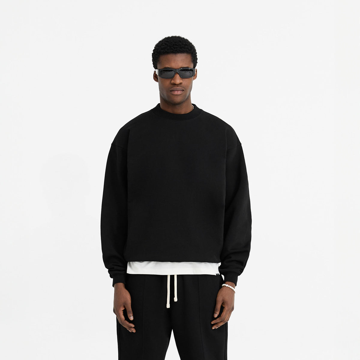 Initial Oversized Sweater - Black | REPRESENT