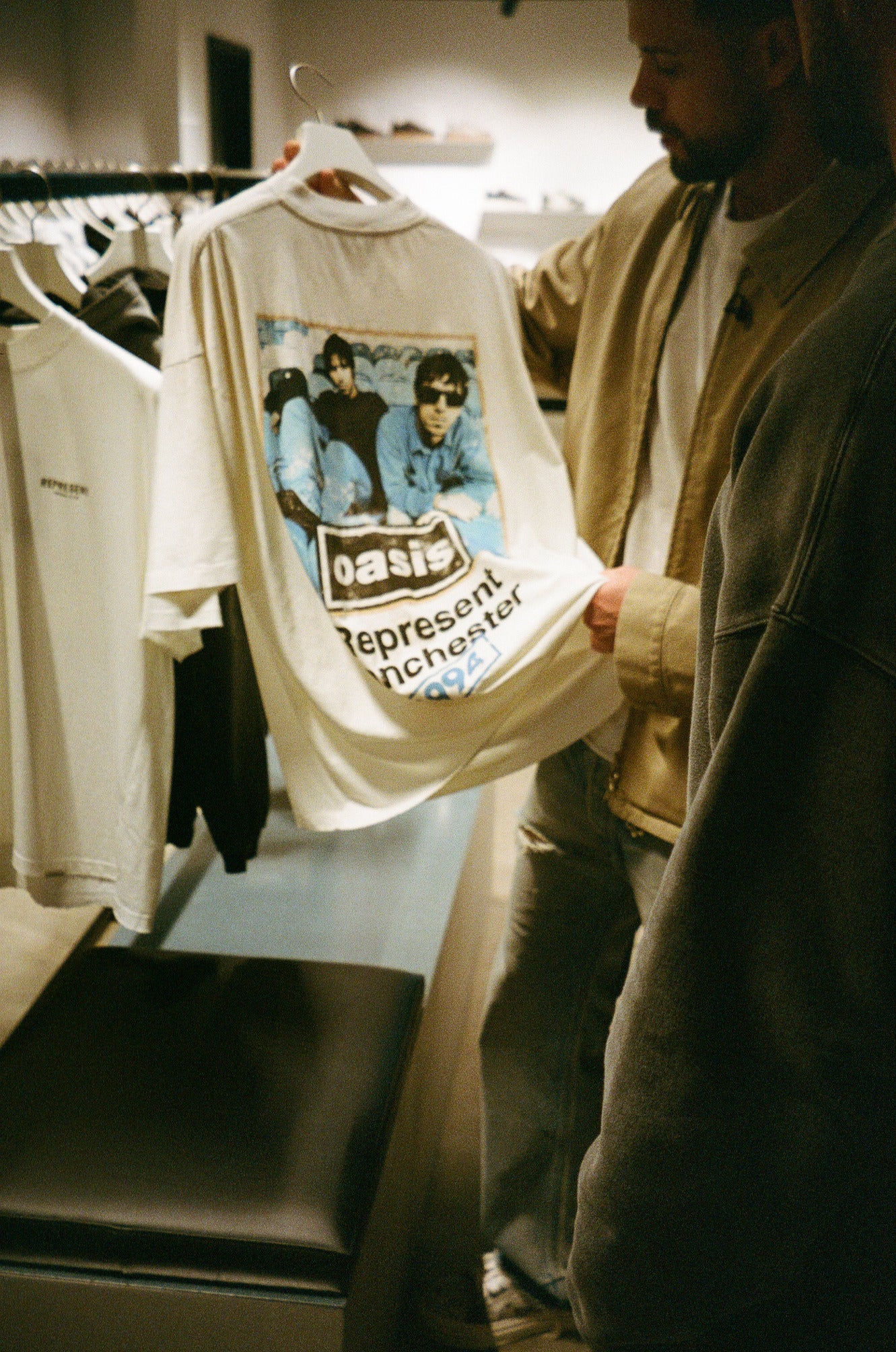 Represent x Oasis | REPRESENT CLO